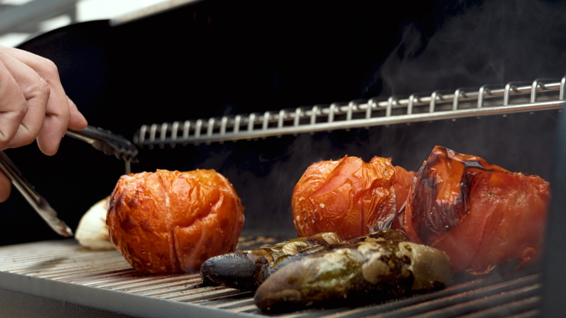 How to Make Fire Roasted Salsa on a Pellet Grill | Rocky Mountain Elk ...